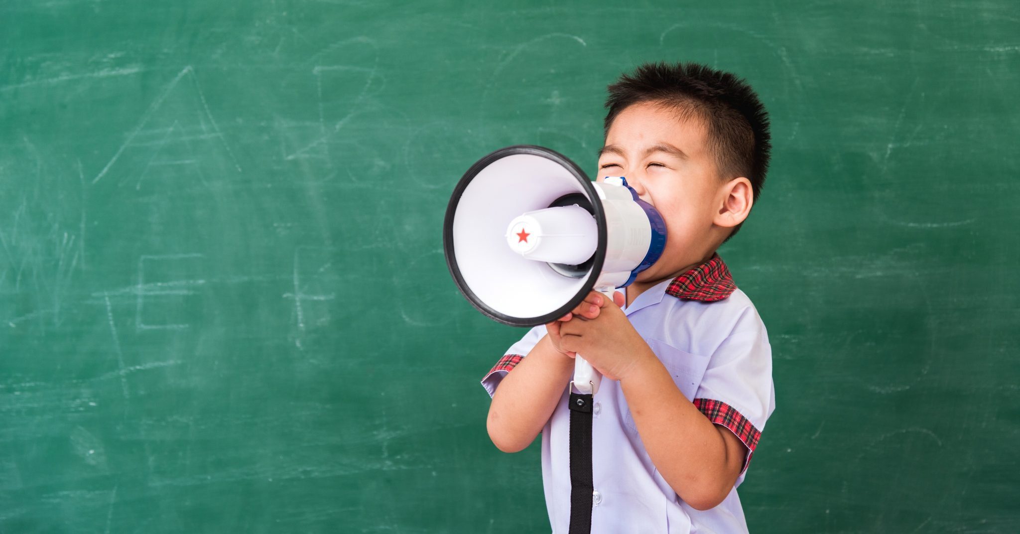 Why All Students Should Learn Speaking and Communication Skills